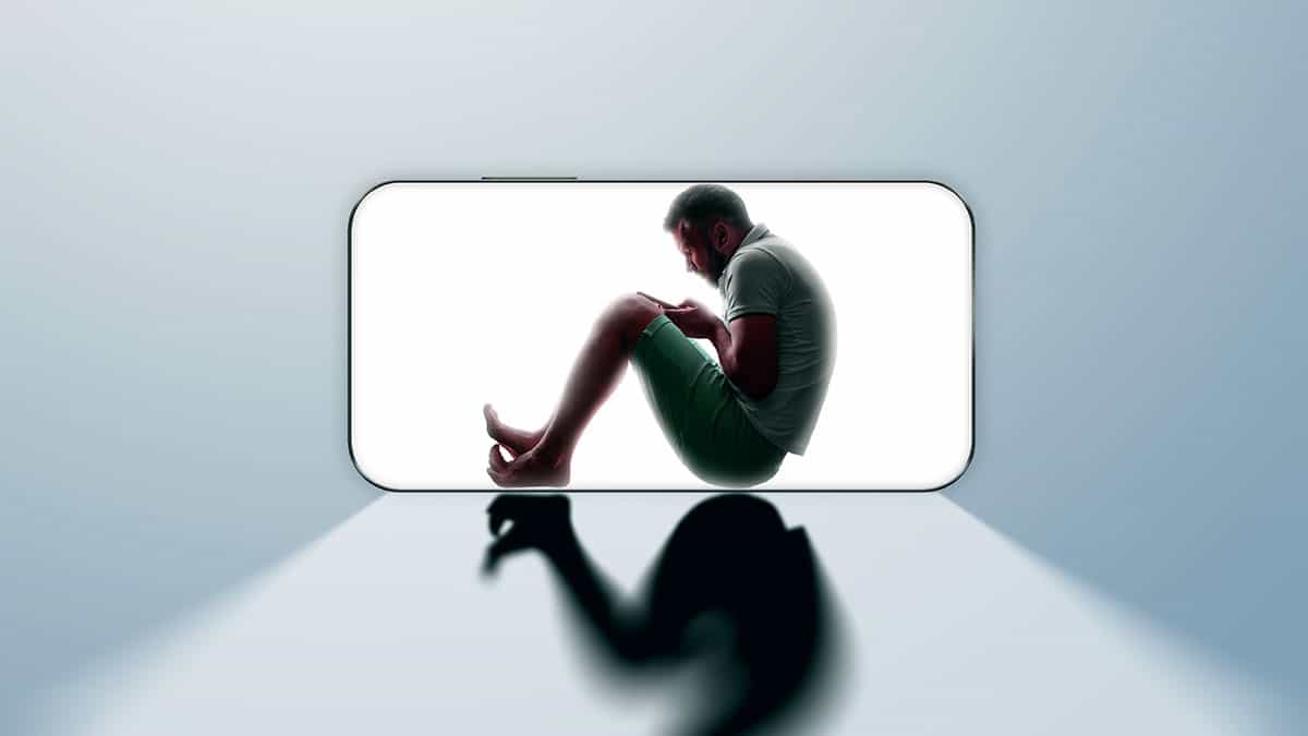 Phone Addiction: Causes, Symptoms, Treatment